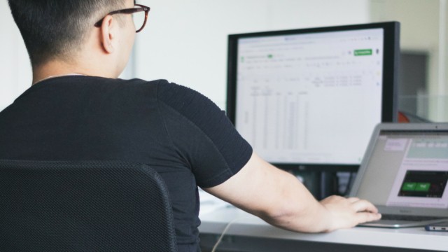 What is an E-invoice and How Does E-invoicing Work? – ecosio